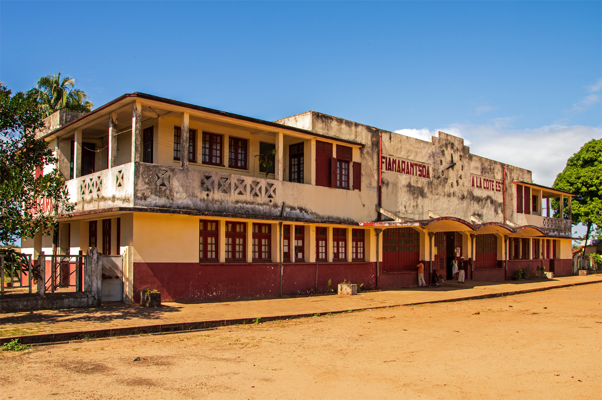The Manakara Suicide Bridge – Die Geschichte von der Manakara ...