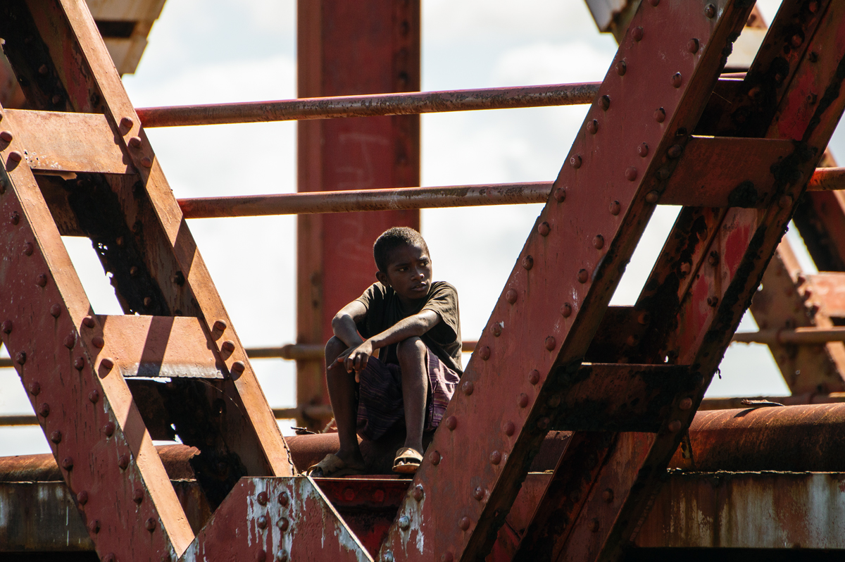 The Manakara Suicide Bridge – Die Geschichte von der Manakara ...