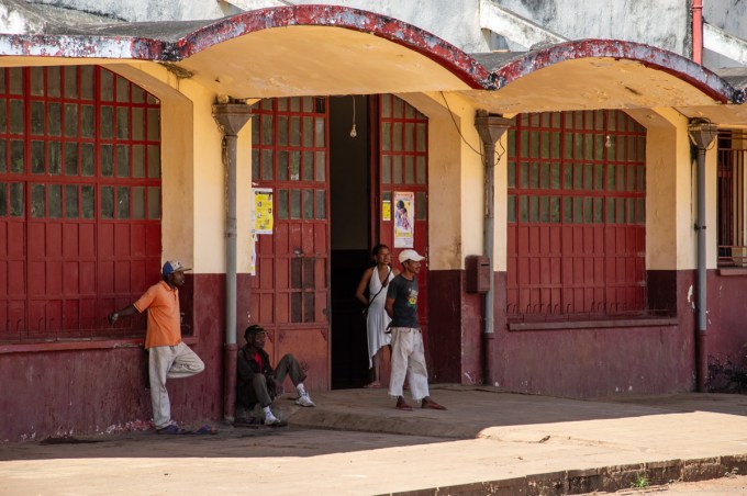 The Manakara Suicide Bridge – Die Geschichte von der Manakara ...